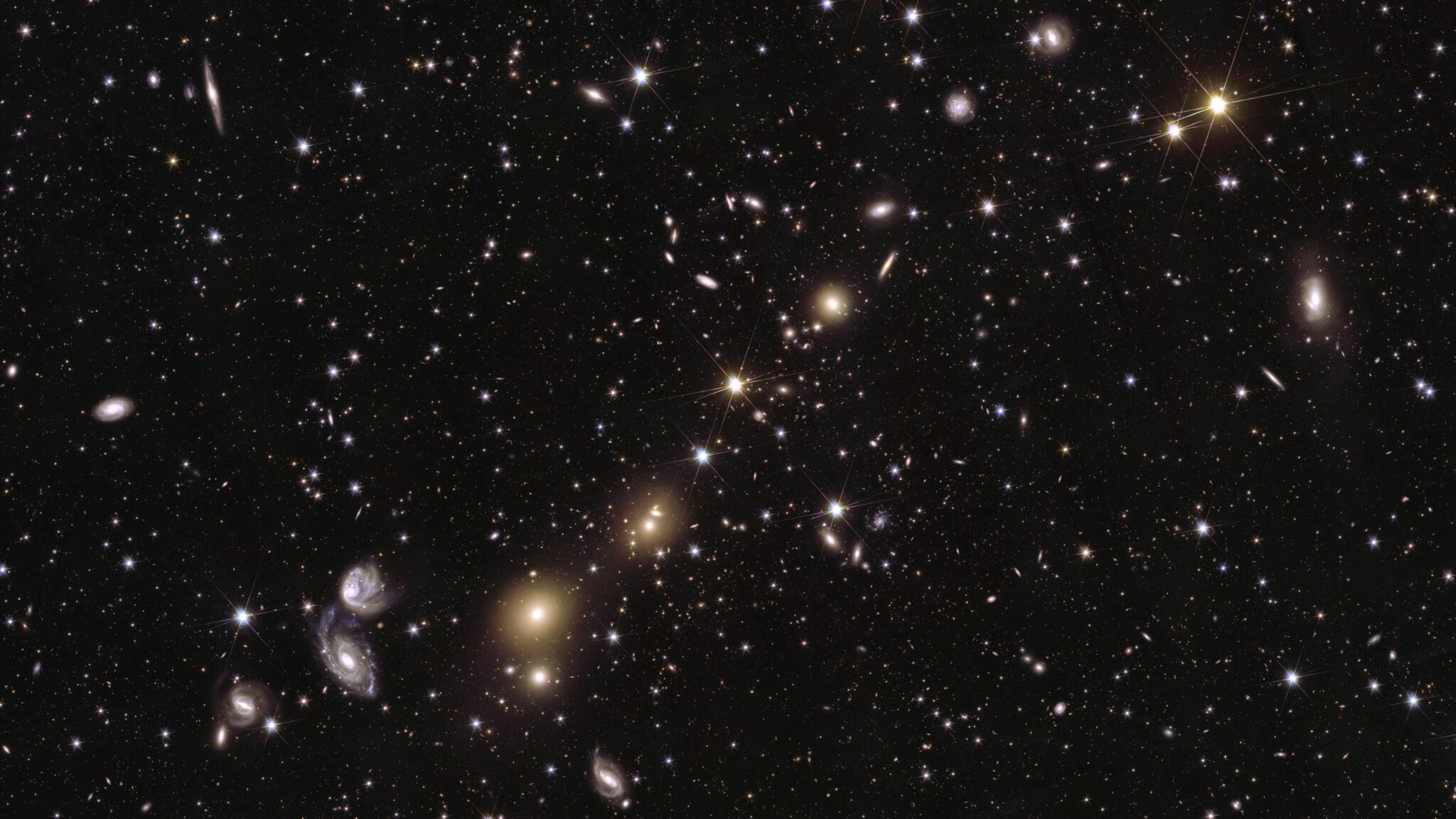 ESA unveils zoom into Euclid’s first large piece of the sky – Euclid ...